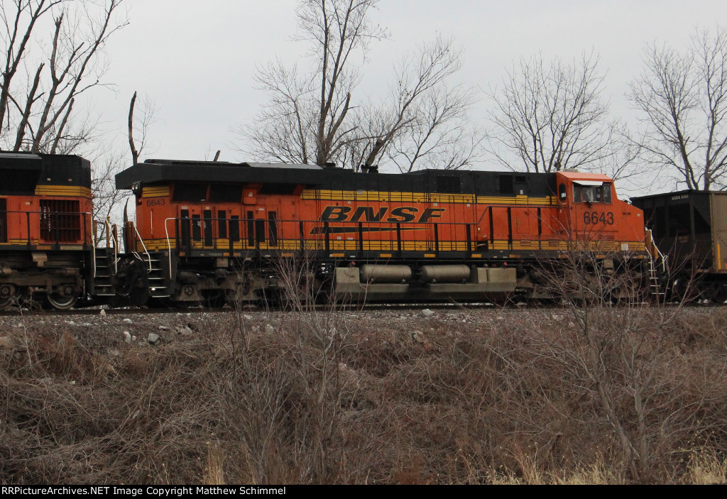 BNSF 6643